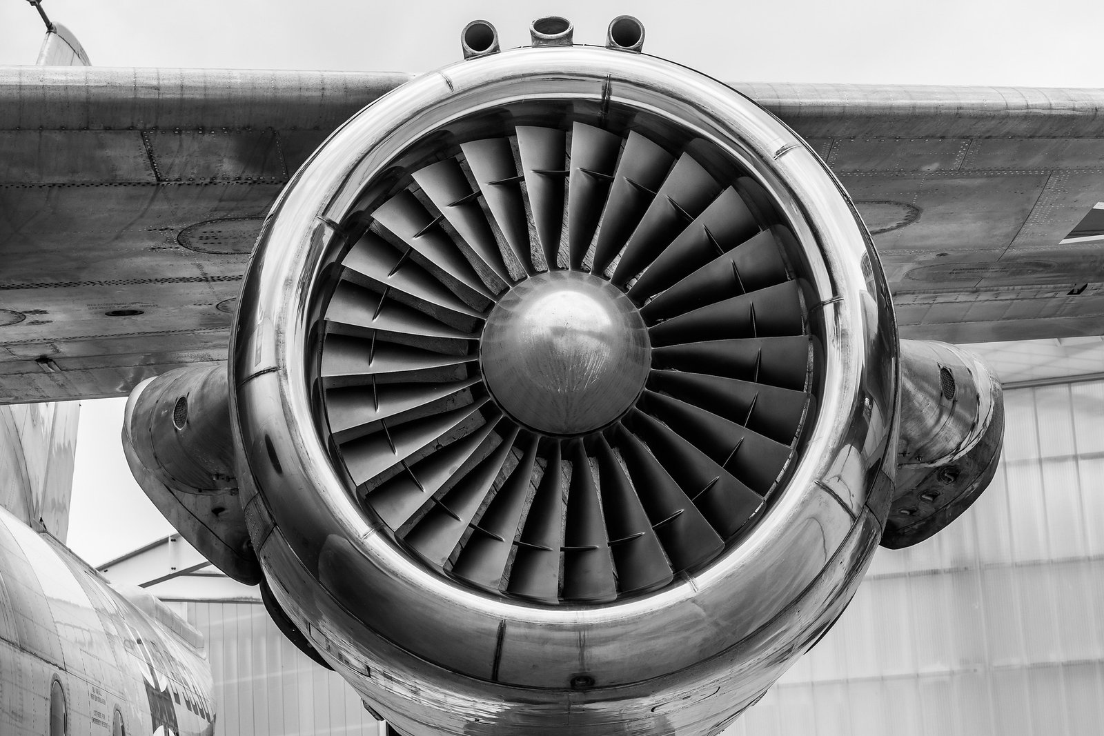 Private Jet Engine Manufacturers - jetfounder.com
