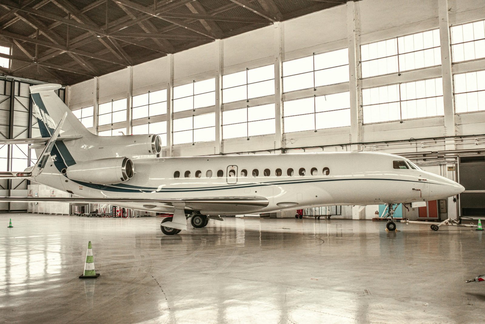 Top Private Jet Manufacturers Revealed - jetfounder.com